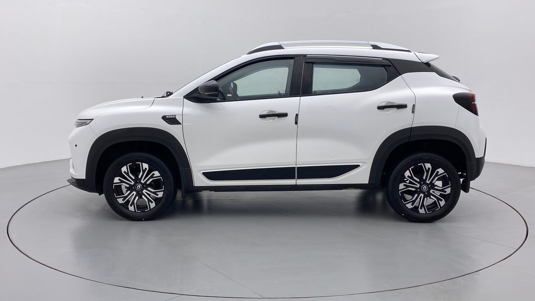 Buy Used 2022 Renault Kiger RXZ 1.0 Easy R Petrol in Vadodara - CARS24