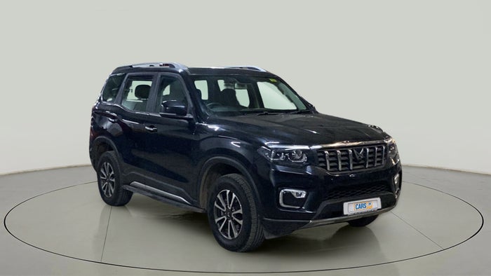 Buy Used 2023 Mahindra SCORPIO-N Z8 L DIESEL MT 4WD 7 STR Manual in Chandigarh - CARS24