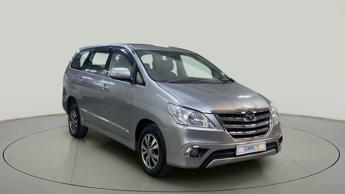 Certified Used 2015 Toyota Innova 2.5 VX 8 STR | 110,088 Kms - CARS24