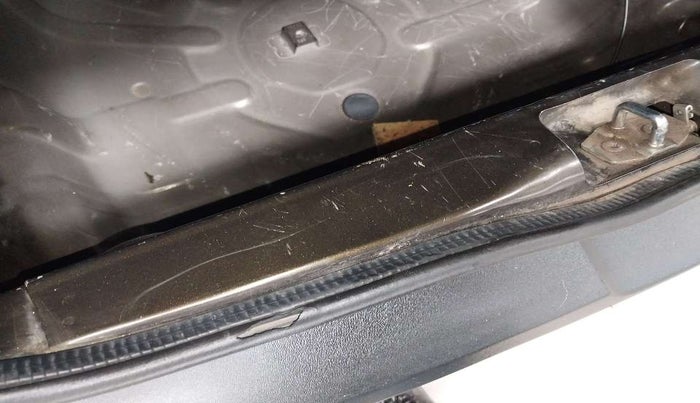 Certified Used 2017 Renault Kwid RXT 0.8 | 48,808 Kms - CARS24