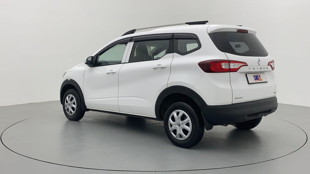 Buy Used 2021 Renault TRIBER RXE MT PETROL in New Delhi - CARS24